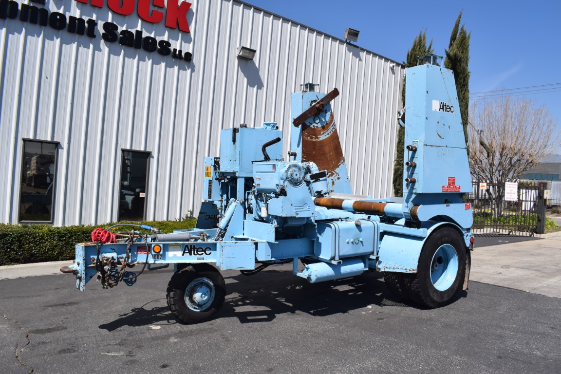 1993 Altec AD108 Cable Reel Puller Trailer
