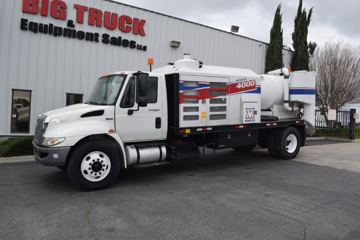 2013 International 4300 Vacmasters System 4000 Vacuum Truck For Sale