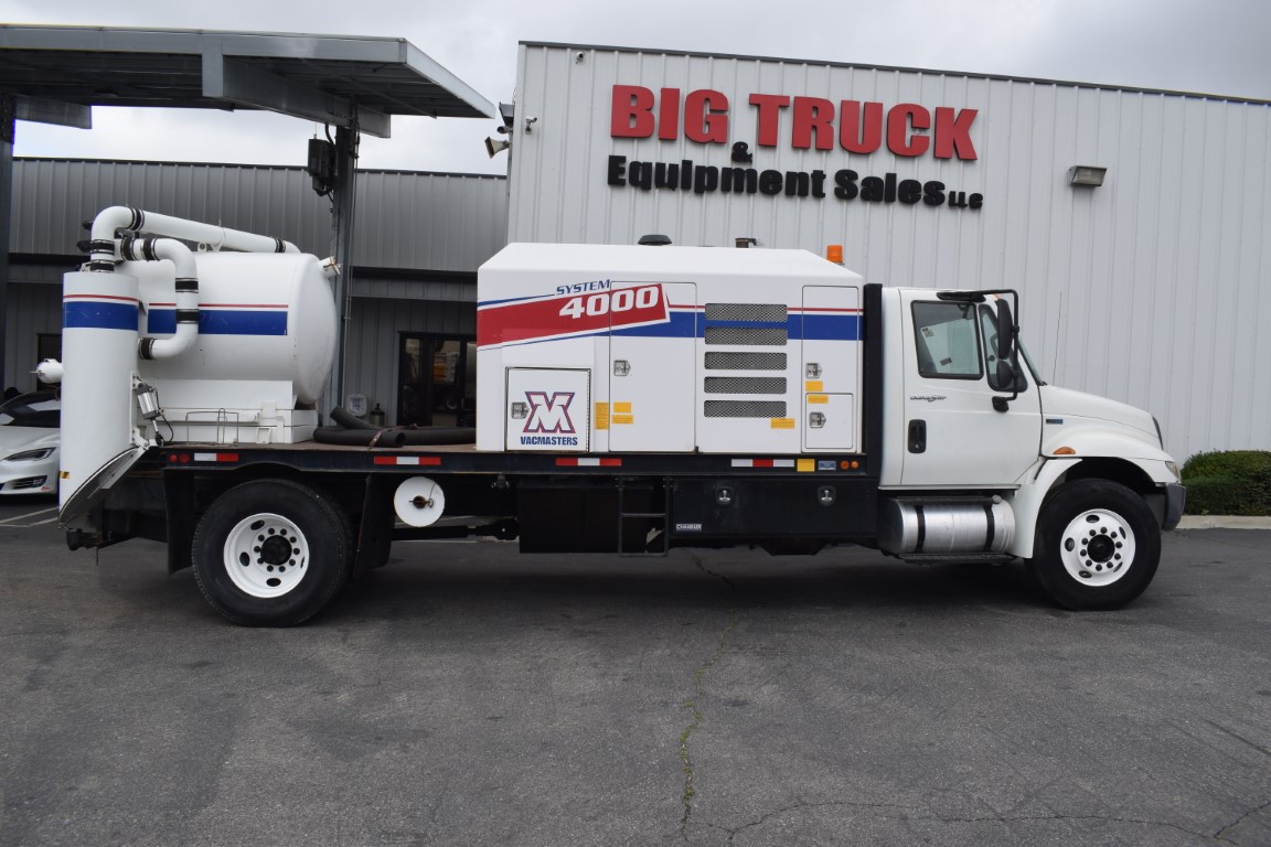 2013 International 4300 Vacmasters System 4000 Vacuum Truck For Sale