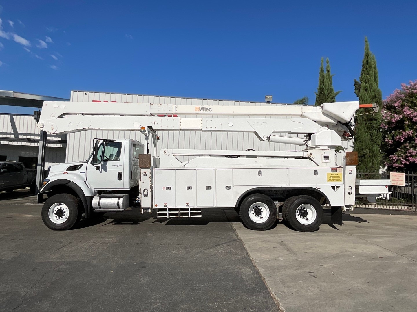 2012 International 7400 6x6 Altec A77T-E93 98' Bucket Truck For Sale