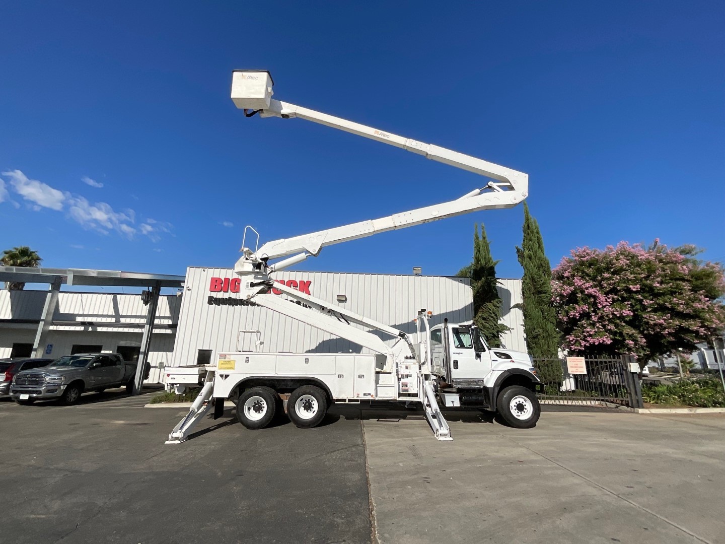 2012 International 7400 6x6 Altec A77T-E93 98' Bucket Truck For Sale