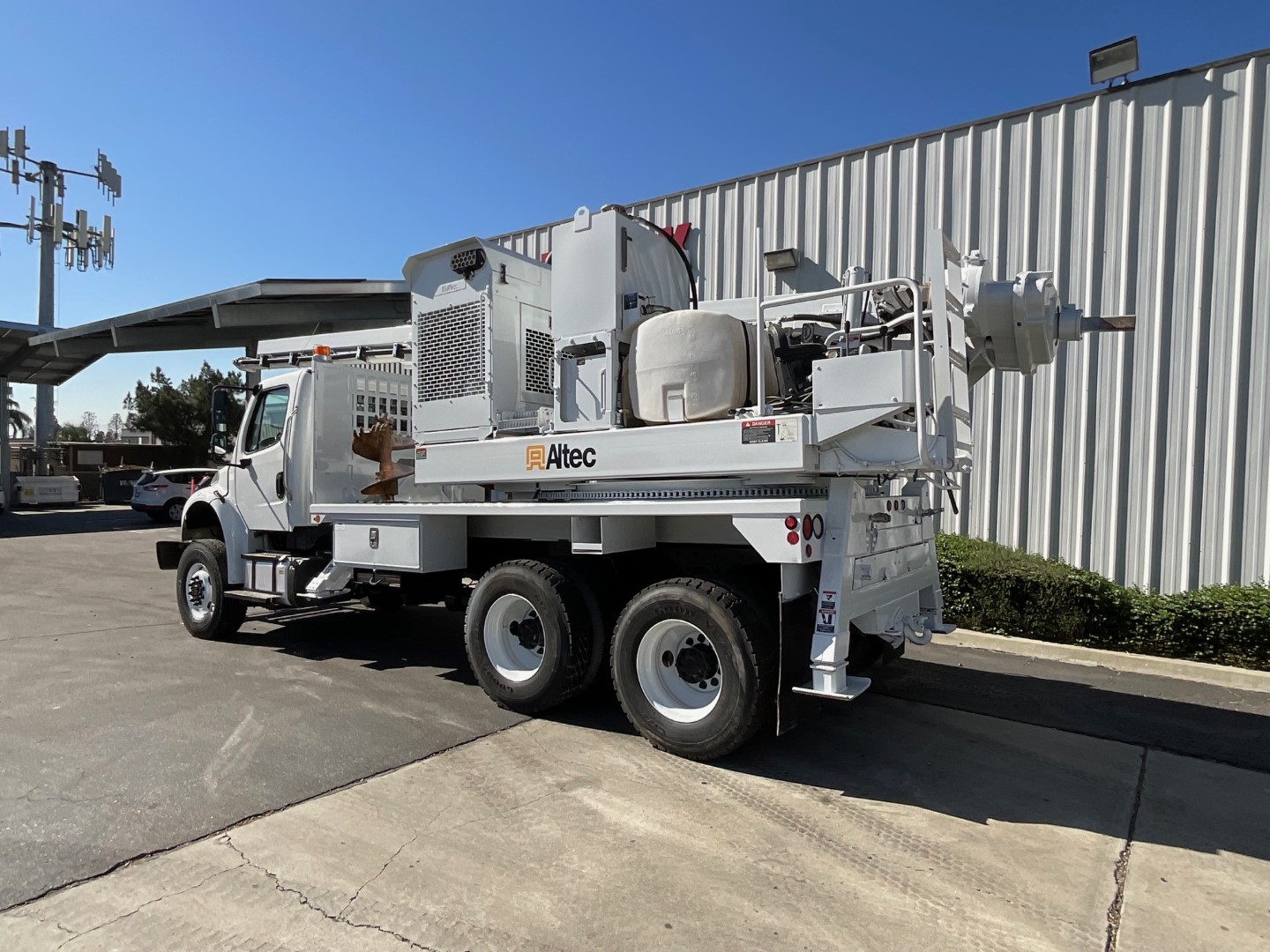2015 Freightliner M2 6x6 Altec HD35A-30 Pressure Drill For Sale