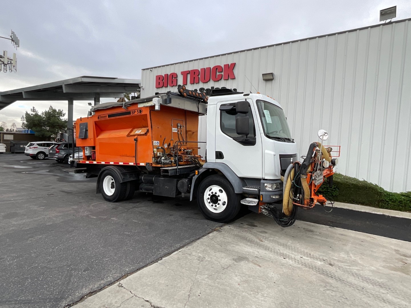 2017 Kenworth K370 Bergkamp SP5 Spray Injection Pothole Patcher For Sale