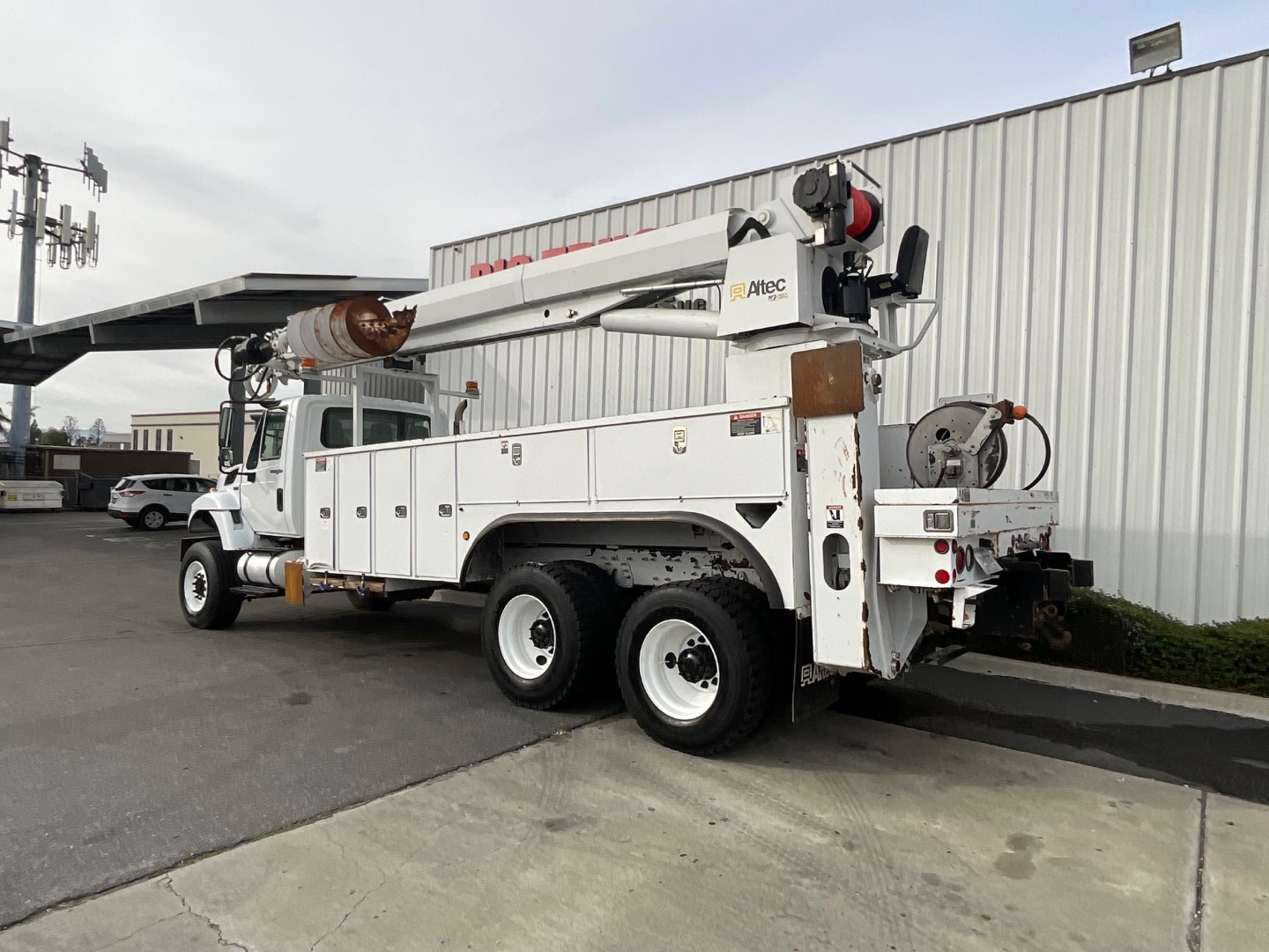 2013 International 7400 6x6 Altec D4065B-TR Digger Derrick Truck For Sale