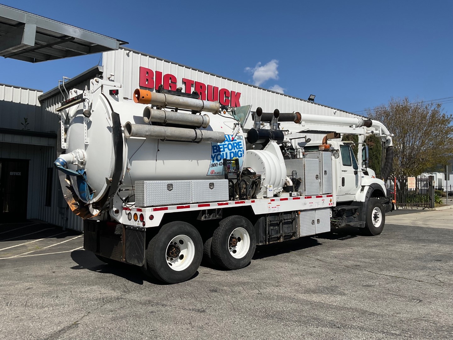 2014 International 7600 Vac Con VX311LH Hydro Excavation Truck For Sale