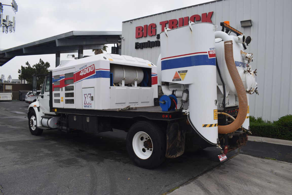 The Environmental Impact of Vacuum Trucks: How They're Redefining Waste ...