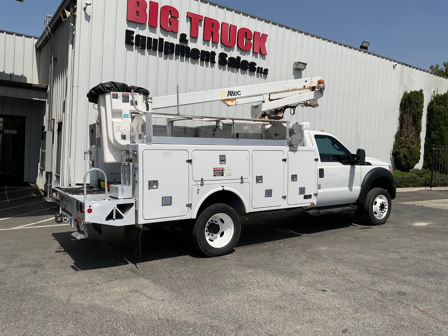 2012 Ford F450 Altec AT200A 35' Bucket Truck - Big Truck