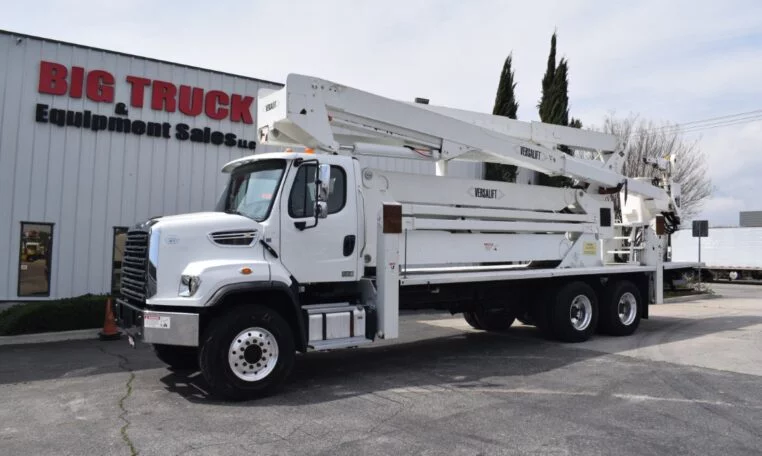 The Evolution of Bucket Trucks: From Past to Present - Big Truck