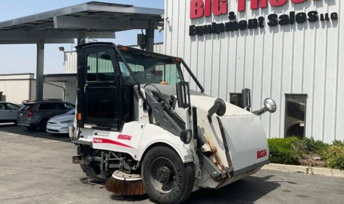 Different Types of Street Sweepers and Their Unique Uses - Big Truck
