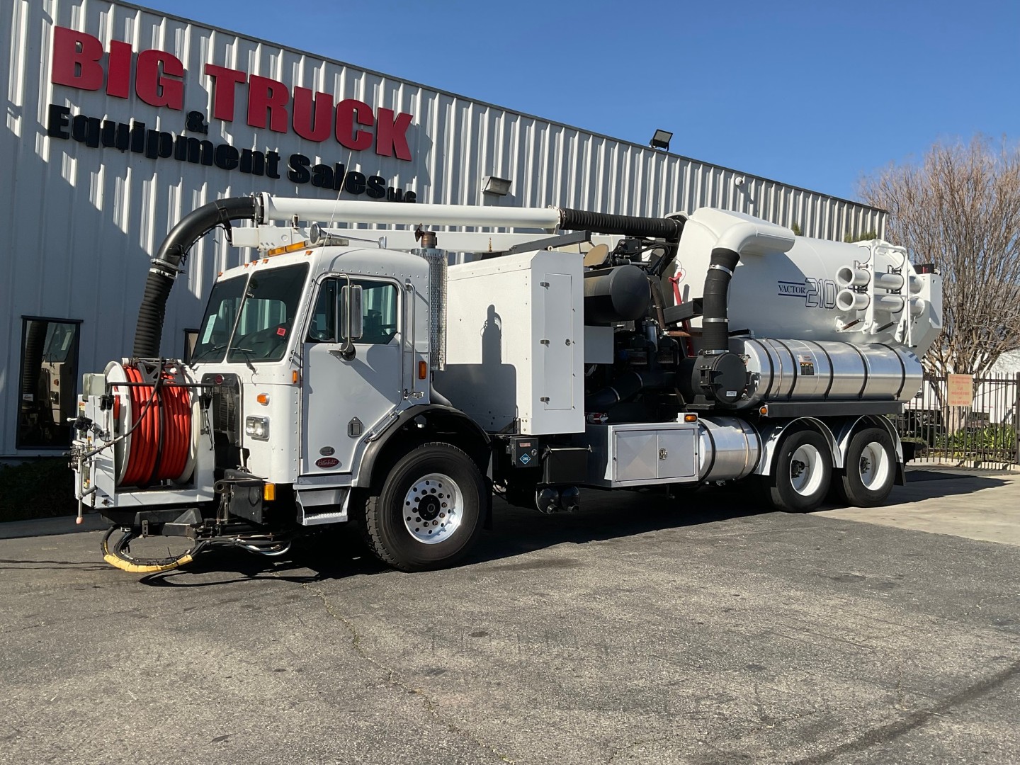 2012 Peterbilt 320 CNG Vactor 2100 PD Vacuum Truck For Sale