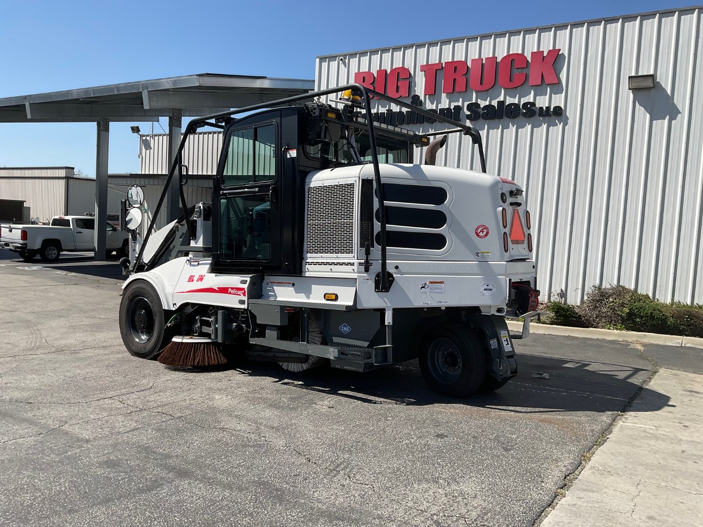 2019 Elgin Pelican CNG Street Sweeper For Sale