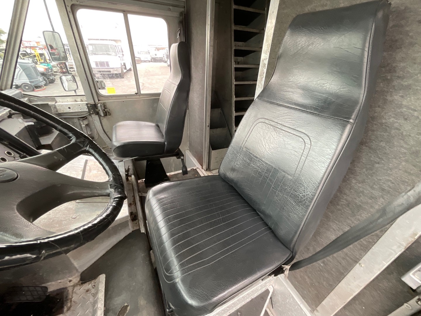 2014 Freightliner MT45 14' Step Van For Sale