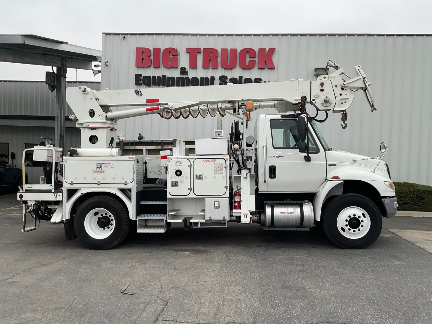 2012 International 4300 Terex Commander C4045 Digger Derrick For Sale