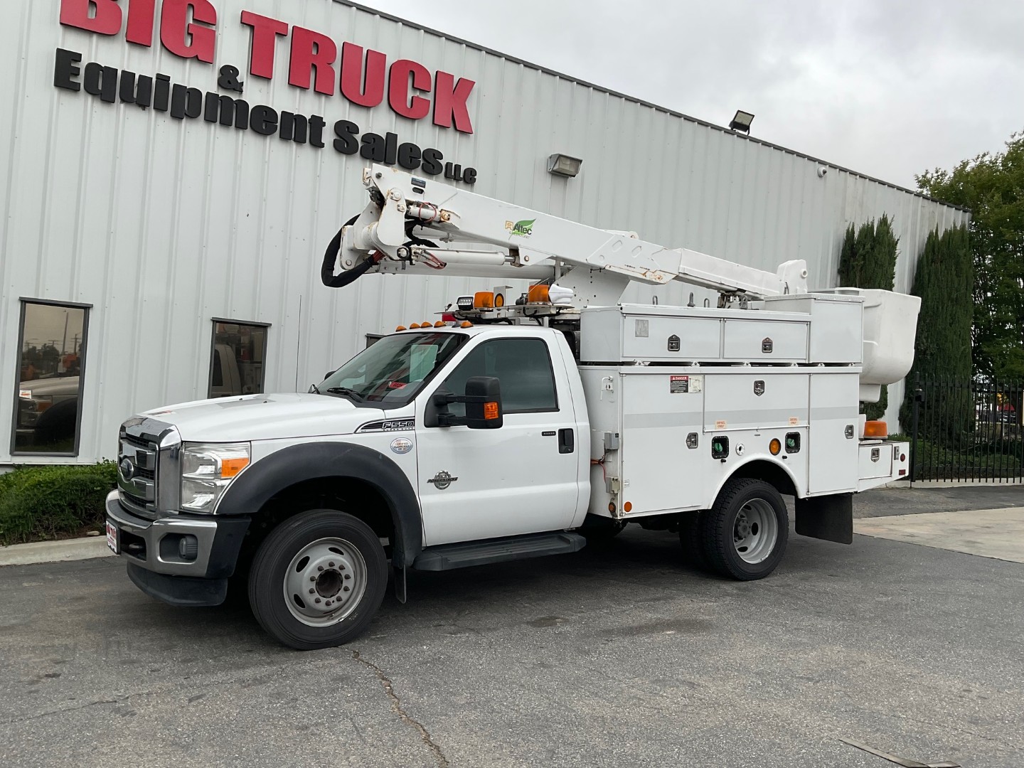 2016 Ford F550 Altec AT37G 42' Bucket Truck For Sale