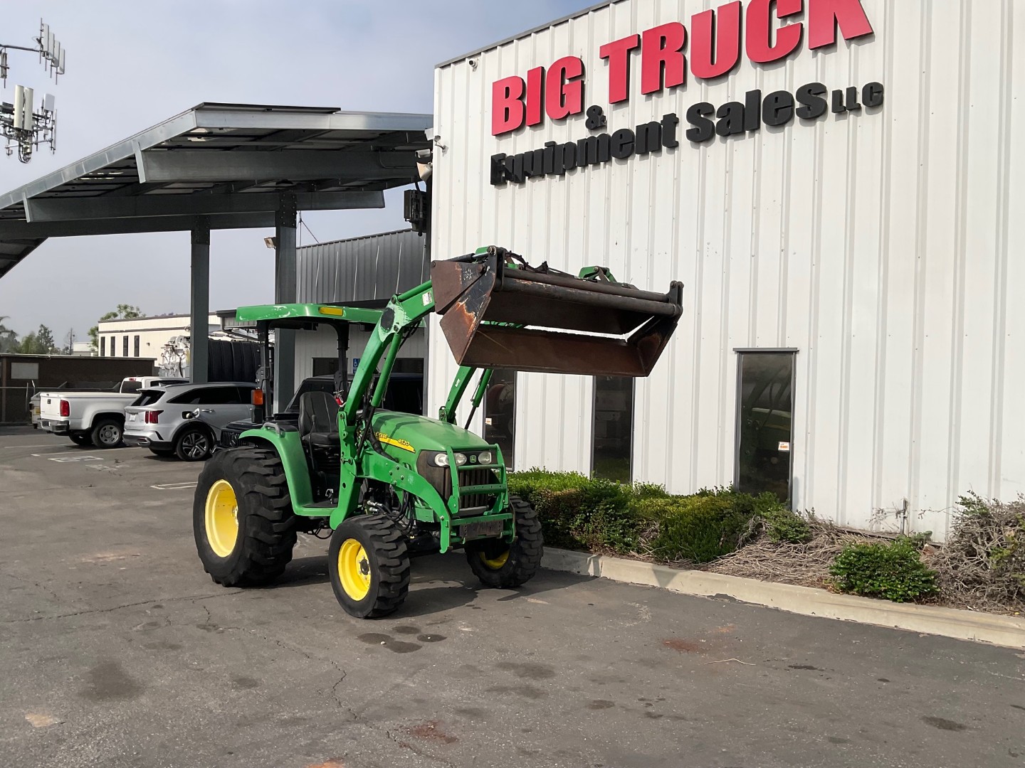 2007 John Deere 4520 Front Loader Tractor For Sale