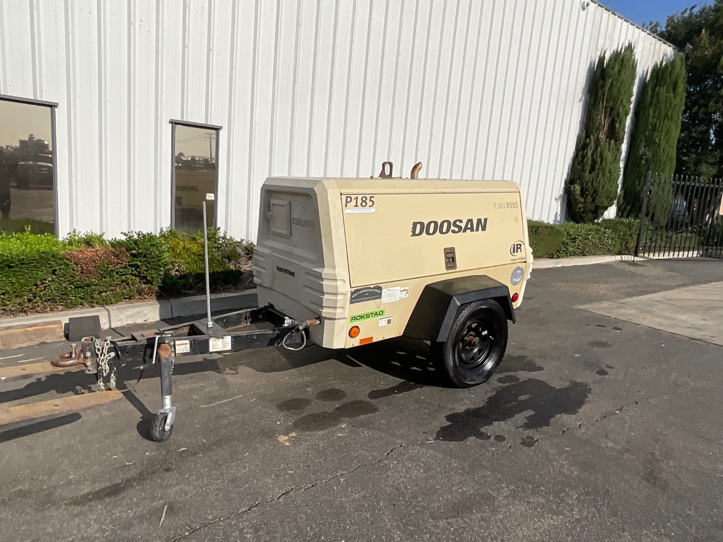 2012 Doosan P185 Air Compressor Trailer For Sale