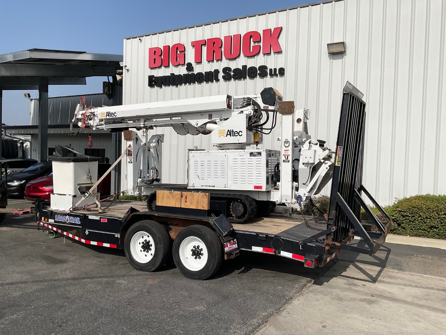 2016 Altec DB37 Backyard Digger Derrick For Sale
