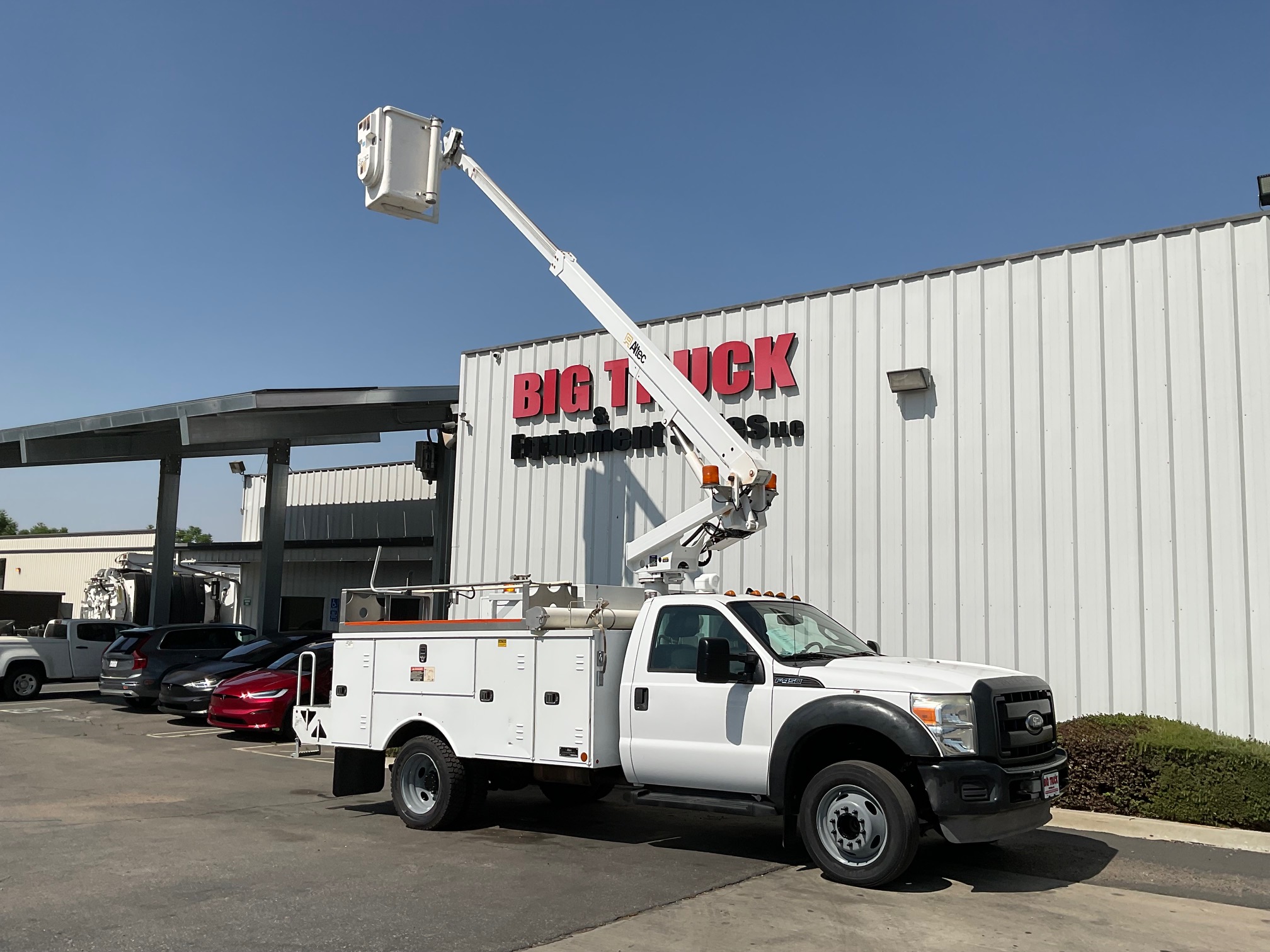 2012 Ford F450 Altec AT200A 35' Bucket Truck For Sale