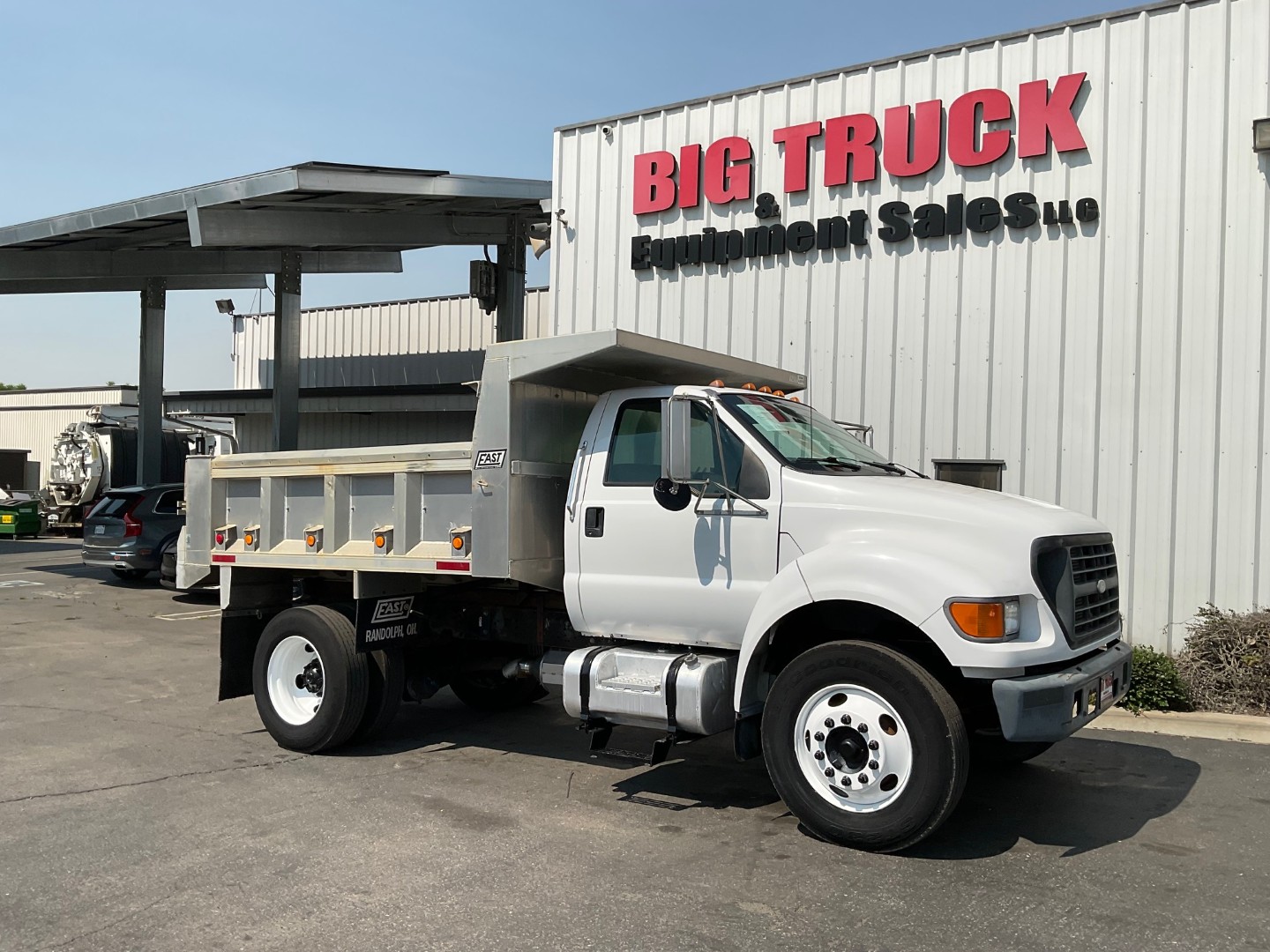 2001 Ford F650 10' Dump Truck For Sale