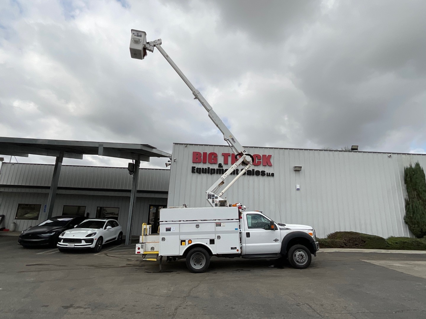 2016 Ford F550 4x4 Altec AT37G 42' Bucket Truck For Sale