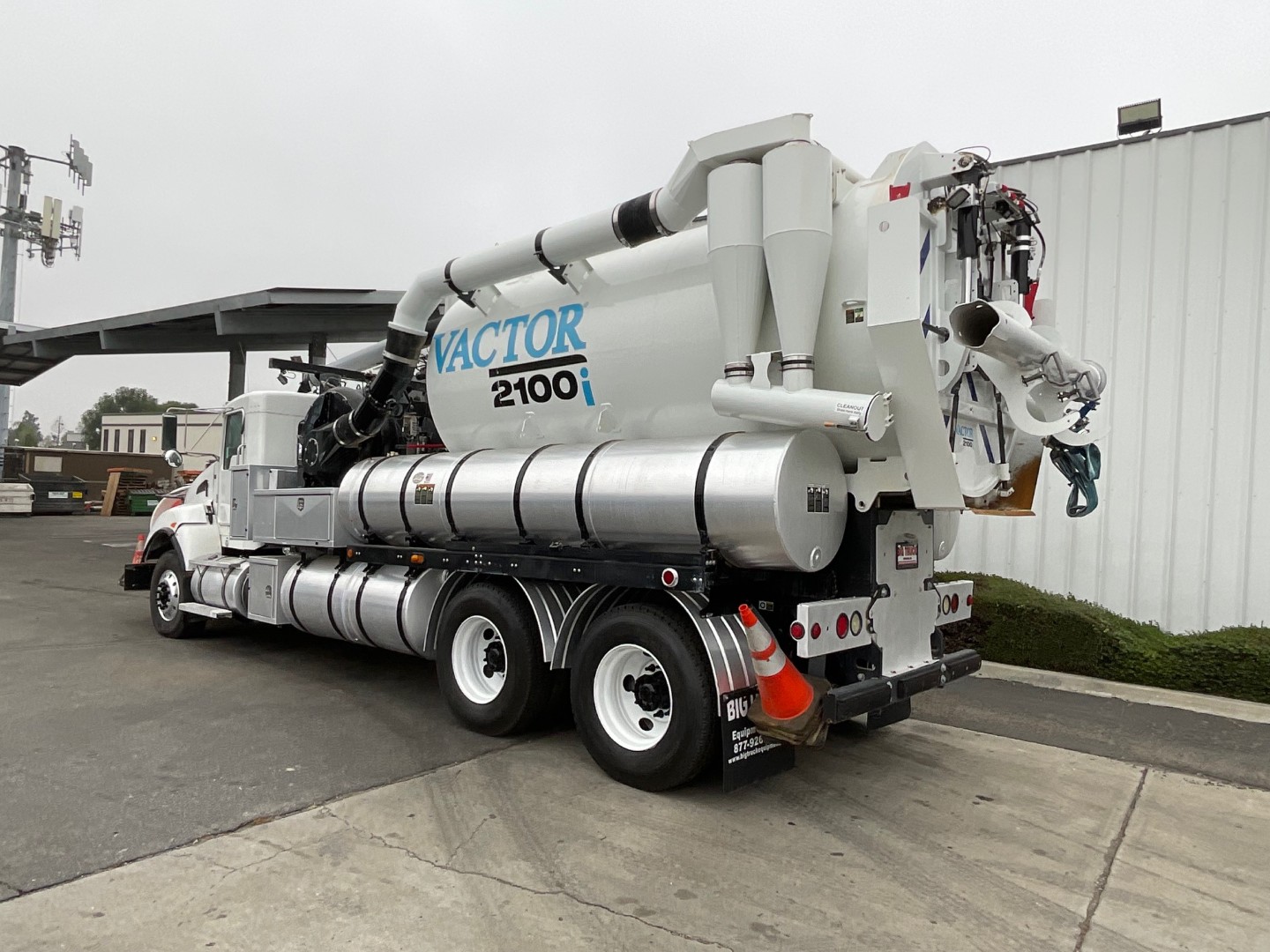 2019 Kenworth T400 Vactor 2100i Hydro Excavation Vacuum Truck For Sale