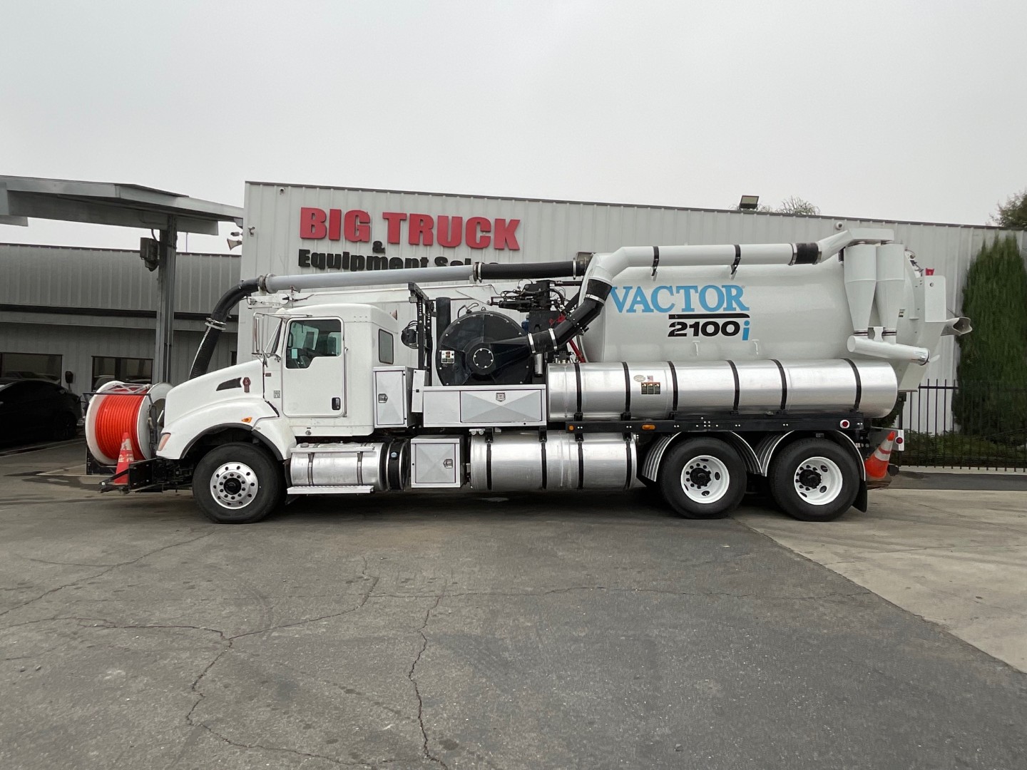 2019 Kenworth T400 Vactor 2100i Hydro Excavation Vacuum Truck For Sale