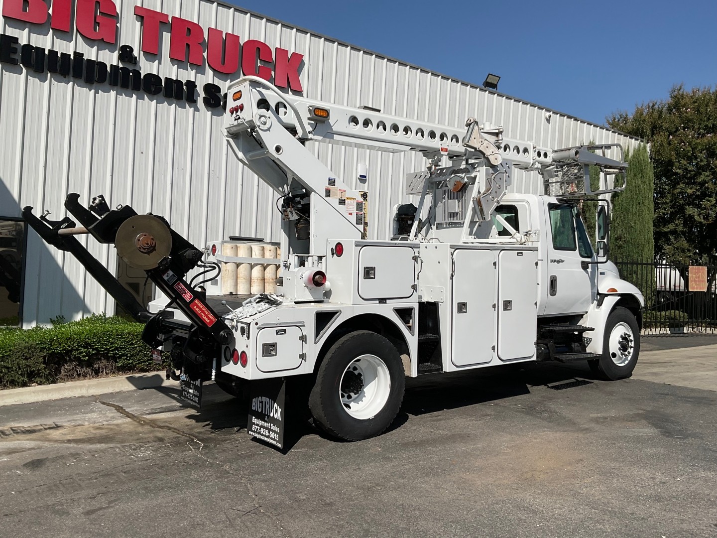 2013 International 4300 Altec AT40C Cable Placer Bucket Truck For Sale